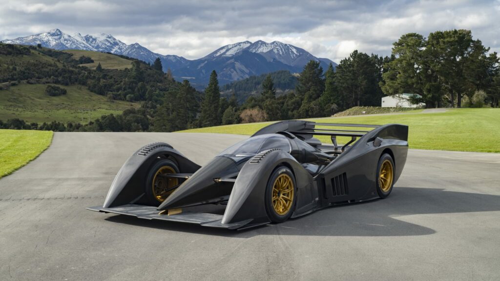 FZERO PROTOTYPE TRACK DEBUT | Rodin Cars